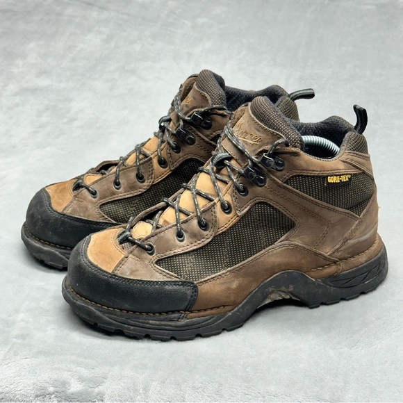 Danner | Shoes | Danner Radical 452 Gtx Hiking Boots Goretex 55in ...